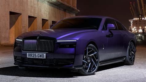 Rolls Royce ը ներկայացրել է իր ամենահզոր մոդելը լուսանկարներ