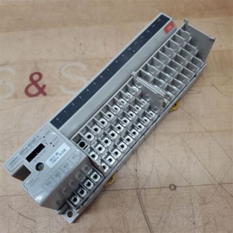Omron Srt2 Id16t 1 16 Point Remote Terminal 24 Vdc Used Ebay