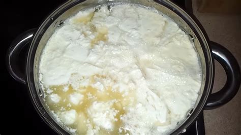 Как сделать домашний творог из магазинного молока