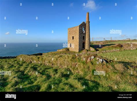 Cornish Engine House Hi Res Stock Photography And Images Alamy