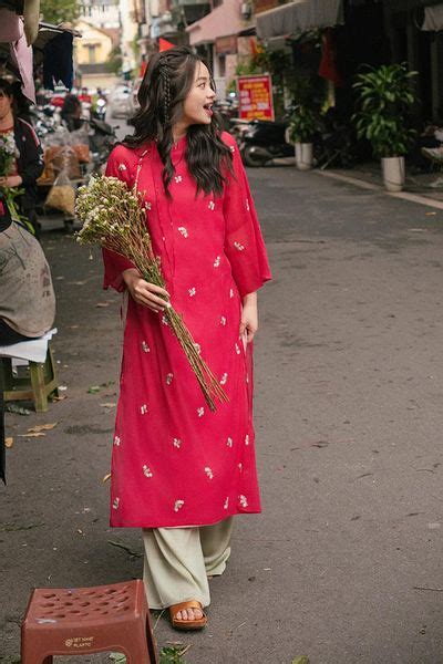 O D I C Ch T N Naked By V Minde