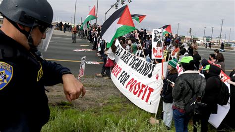 Golden Gate Bridge Shut Down Over Pro Palestinian Protest
