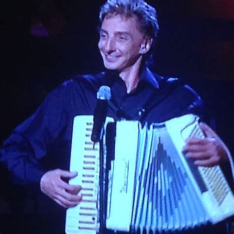 Barry Manilow Playing The Accordion Barry Manilow Barry Singer