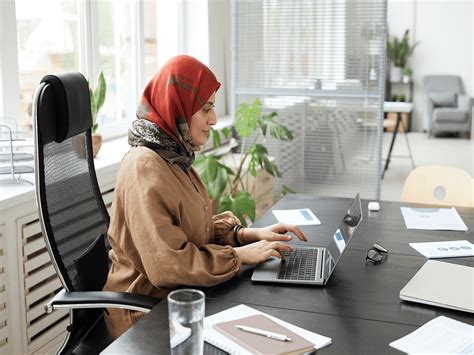 Design Thinking In Landd Fostering Innovation And Creativity In Training