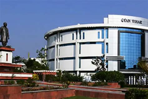 Top 10 Distance Learning Courses For Working Professionals