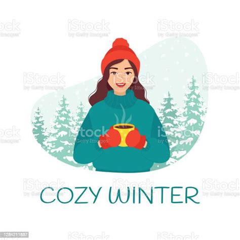 따뜻한 스웨터와 모자를 쓴 젊은 미소 짓는 여성이 눈 덮인 숲을 배경으로 차 잔을 들고 있다 아늑한 겨울의 개념 추운 계절에 여행 벡터 일러스트레이션 핫 초콜릿에 대한 스톡