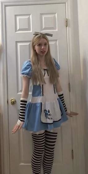 Swimming Industry Alice Cosplay Cosplaycodex