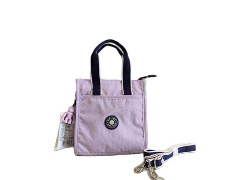 Kipling Inara กระเป๋าทรงสี่เหลี่ยมมีหูหิ้วสะพายไหล่กระเป๋าสะพายข้าง