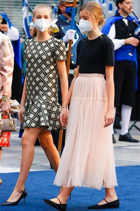 Infanta Sofias Outfits At The Princess Of Asturias Awards
