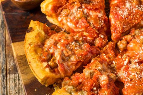 Homemade Mini Chicago Style Deep Dish Pizza Stock Image Image Of Traditional Junk 307295169