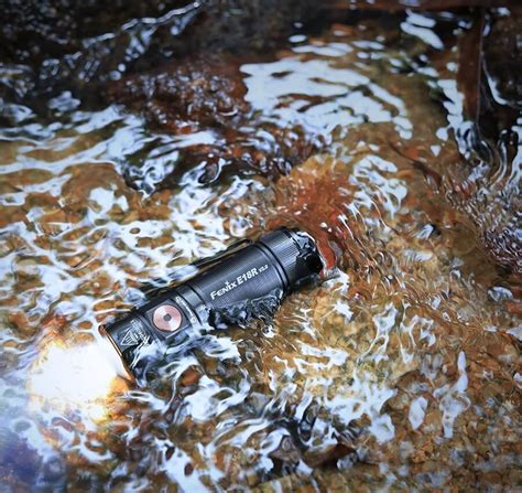 The Fenix E18R V2 Review: EDC Flashlight In A Robust 2-Inch Long Body