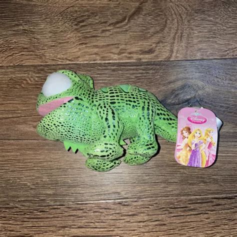 Disney Store Princess Tangled Small Pascal Plush Soft Toy Tagged £8 99 Picclick Uk