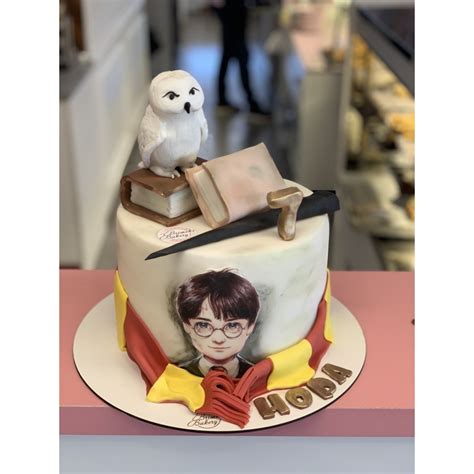 Торта Хари Потър 10 на супер цена Торти за момчета Tortibrimeks Bg 🍰 ️🥧