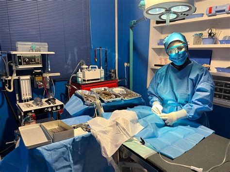 گفت‌وگوی حکیم مهر با دکتر محبوبه کهگیلویه‌زاده، اولین بانوی جراح