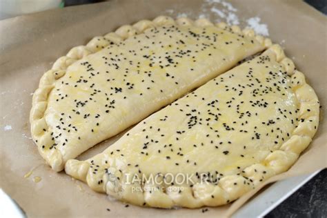 Пирог с квашеной капустой из дрожжевого теста — рецепт с фото пошагово