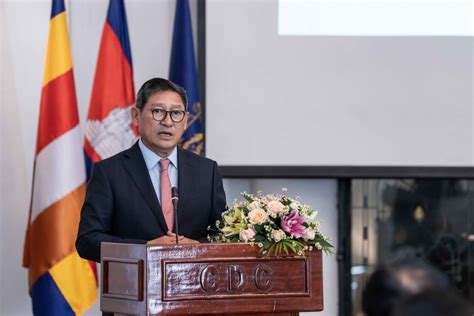 សមាគមឧកញ៉ាកម្ពុជា និងក្រុមប្រឹក្សាអភិវឌ្ឍន៍កម្ពុជា ចុះអនុស្សរណៈយោគយល់គ្នាភាពជាដៃគូ