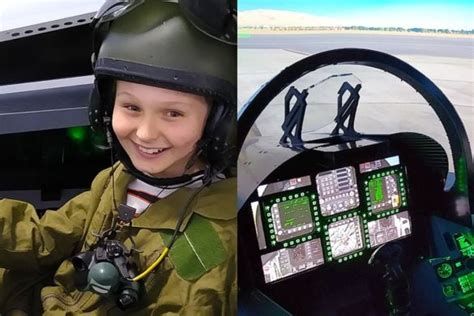 Fly A F A 18 Hornet In This Jet Fighter Simulator In Newcastle