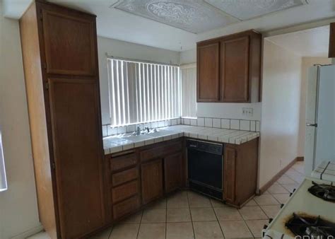 2255 Manzana Way San Diego Ca 92139 Redfin