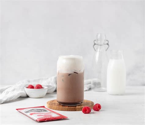Raspberry Iced Cocoa With Vanilla Bean Cold Foam Cocoa Classics