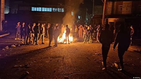 شلیک به معترضان در چند شهر، کردستان در شرایط جنگی Dw ۱۴۰۱۸۲۴