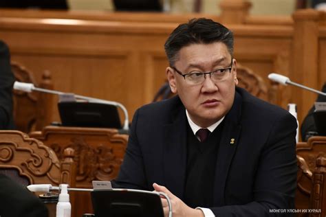 Сангийн сайдын мэдээллийг сонсож Эрүүгийн хуульд нэмэлт өөрчлөлт оруулах тухай хуулийн төсөл