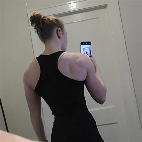 Julia Delo