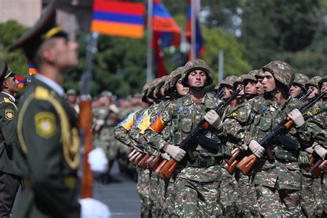 Հայկական բանակը դարձավ 29 տարեկան — Հայաստանի Հանրային Ռադիո