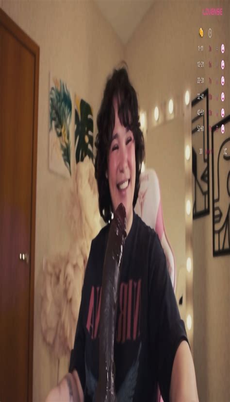 Chery Handling 3 Dildos Eporner