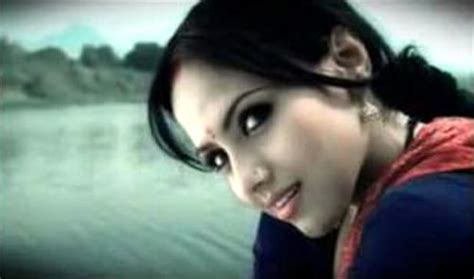 Readers Pick Sexiest Ads On Tv Rediff Com Movies