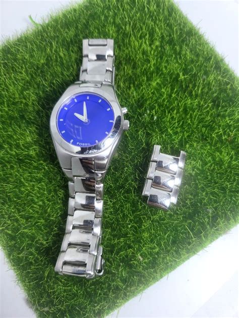 FOSSIL Women S Big Tic Silver Tone Analog Digital Animated Blue Dial Watch Women S Fashion