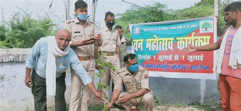 Agra Police On Twitter Agrapolice थानामनसुखपुरा पुलिस टीम वन