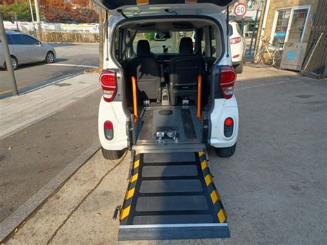 장애인 이동수단 특장차 2022년 더 뉴 레이 장애인 휠체어 슬로프리프트경사로 중고차를 충남 예산 고객님께 매입해온 후기입니다~ 네이버 블로그