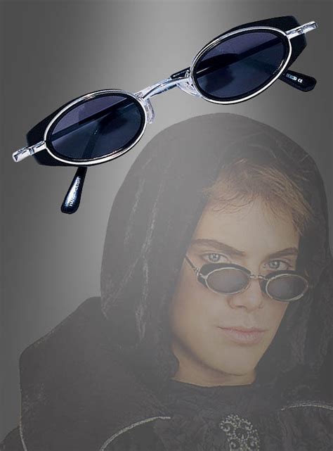 Vampire Glasses Buyable At Kostümpalastde