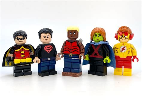 Lego Young Justice Robin Tim Drake Wikipedia