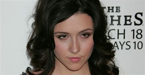 Shannon Woodward Hot Hd Wallpapers High Resolution Pictures