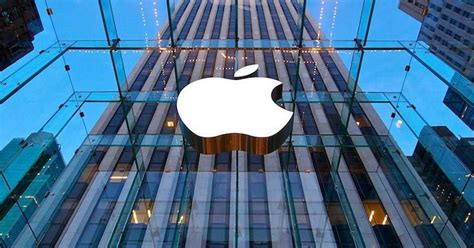 Apple Has Become The Worlds First Trillion Dollar Company News Mixmag
