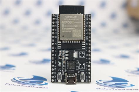 خرید برد توسعه Esp32 Wroom 32d دارای وای فای و بلوتوث با مبدل Cp2102