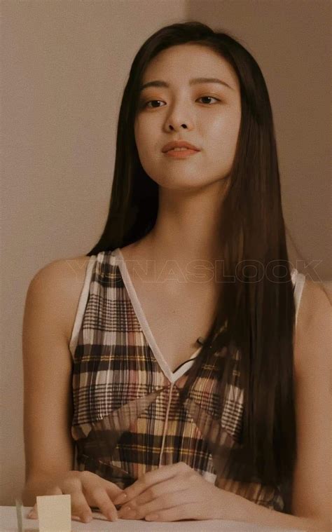 Pin Oleh Regina Di Itzy Gambar Pose Tubuh Pose Foto Kekasih