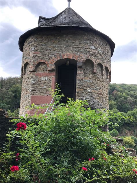 Ausflug Auf Die Burg Eppstein Reservisten Kameradschaft Dieburger Land