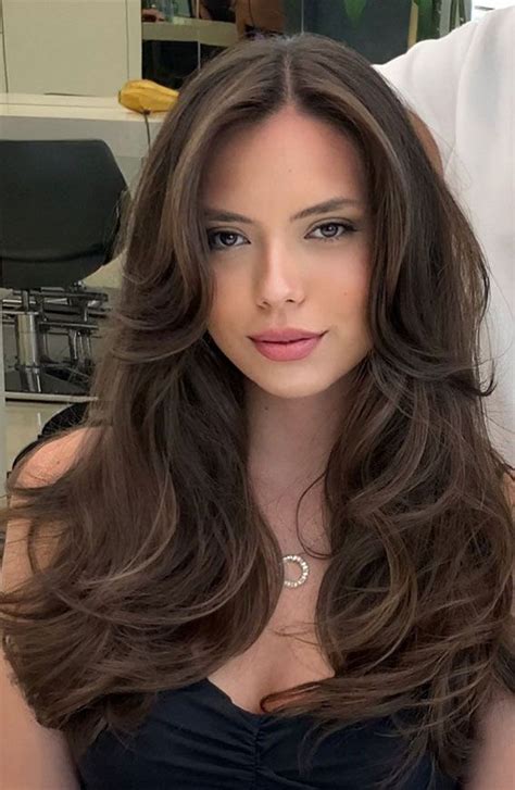 50 Versatile Layered Haircuts Mocha Brown Long Layered Haircut Curtain Bangs Long Layered
