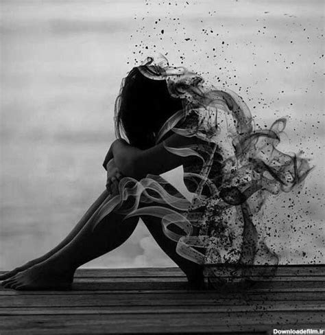 عکس غمگین سیاه سفید دخترانه