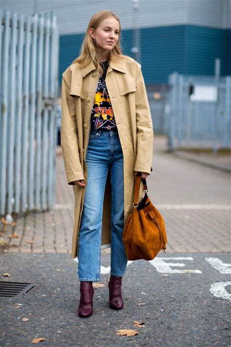 On The Street At London Fashion Week Photo Chiara Marina Grioni