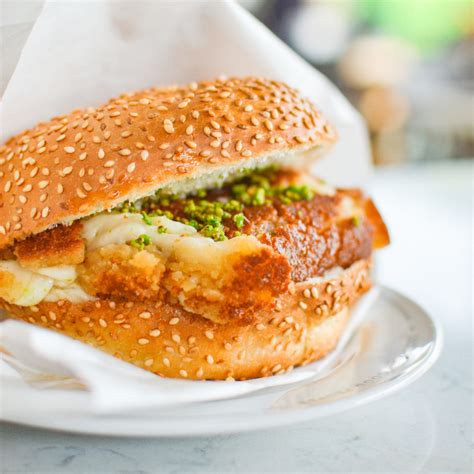 Knefe I Bröd Café Liba