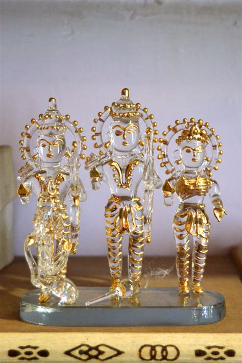 Dsource Design Gallery On Glass Work Of Firozabad The Craft Of