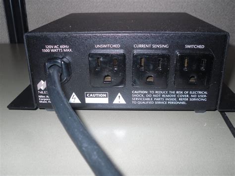 Niles Apc 2 Current Sensing Ac Outlet Switcher Max Marine Electronics