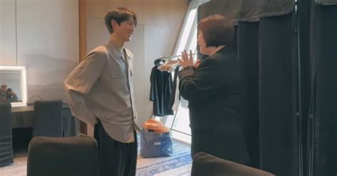 ‘케이티♥ 송중기 아들 바보 다 됐네 “이제 8개월 예뻐 미치겠어” 활짝 마이금희