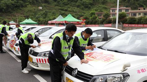 毕节顺达驾校启动不负青春 筑梦高考爱心送考公益活动 考生 车辆 考是