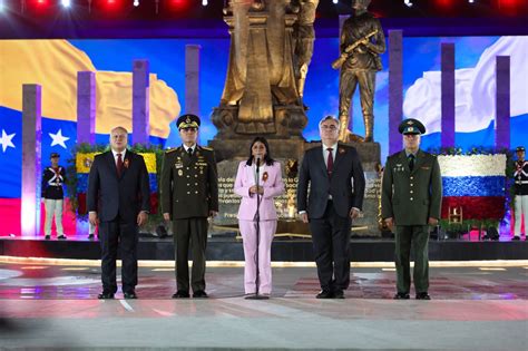 Venezuela Abre La Plaza De La Victoria En Reconocimiento Al Ejército