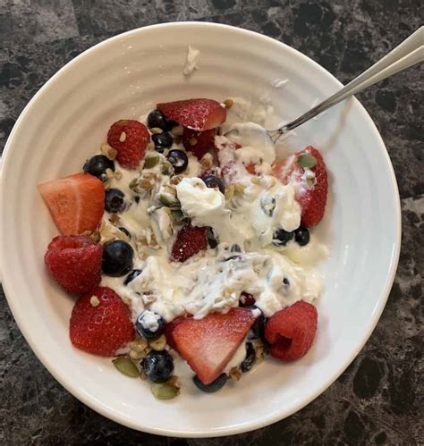 Costco Kirkland Signature Organic Greek Yogurt Review Costcuisine