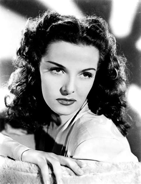 Jane Russell Stunning Vintage Photos That Capture Her Timeless Hollywood Glamour Rare